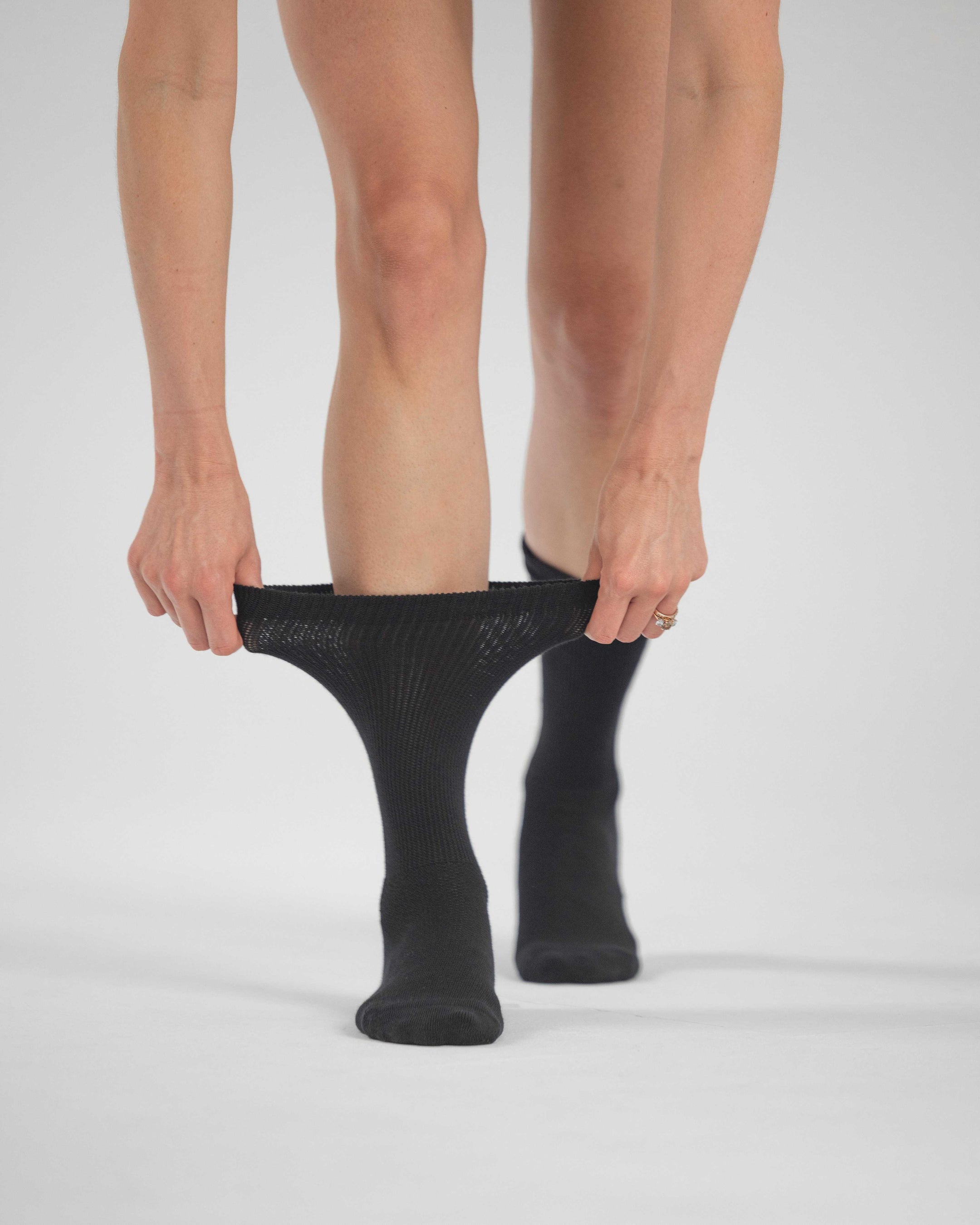 Shop Cushioned Socks in AUS | Cotton Cushion Foot Sock | Diafeetez